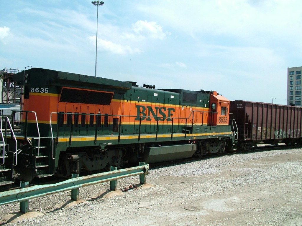 BNSF 8635